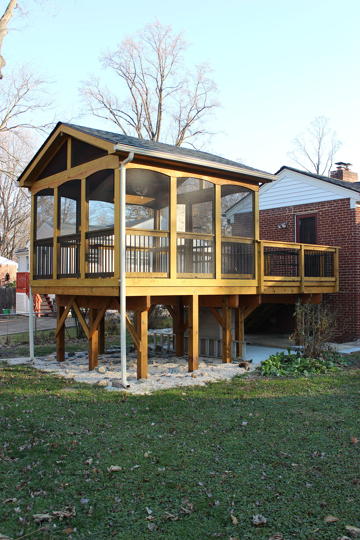 Screened-in Porch Builder in Northern VA - Fortress Construction